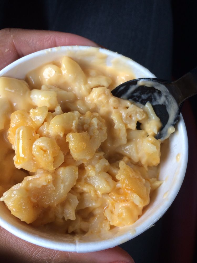 Bojangles Famous Chicken & Biscuits - Chicken Wings - 10207 S Main St ...