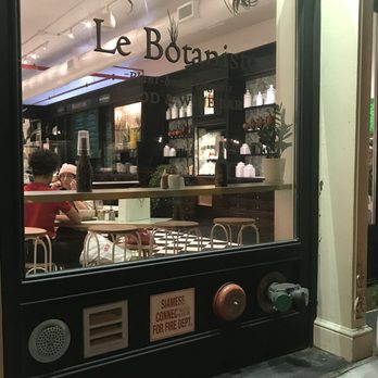 Le Botaniste - 102 Photos & 52 Reviews - Vegetarian - 127 Grand St ...