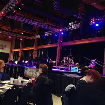 Musikfest Cafe - 10 Photos & 27 Reviews - Music Venues - 101 Founders ...