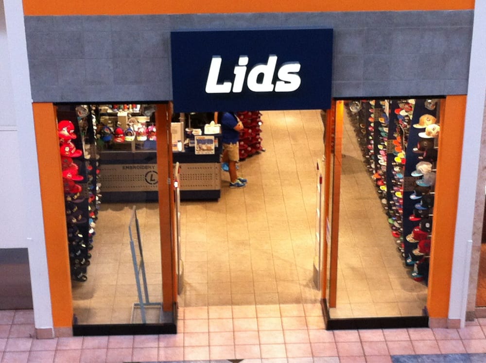 Lids - Sports Wear - Calle Carlos F. Chardón, San Juan, Puerto Rico - Yelp