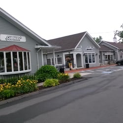 Simsburytown Shops - Shopping Centers - 924 Hopmeadow St, Simsbury, CT ...