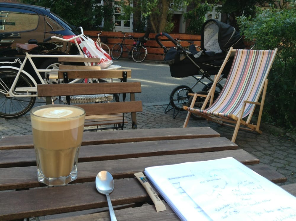 Kaffebaren på Amager - 10 Photos & 23 Reviews - Cafes - Æblestien 2 ...