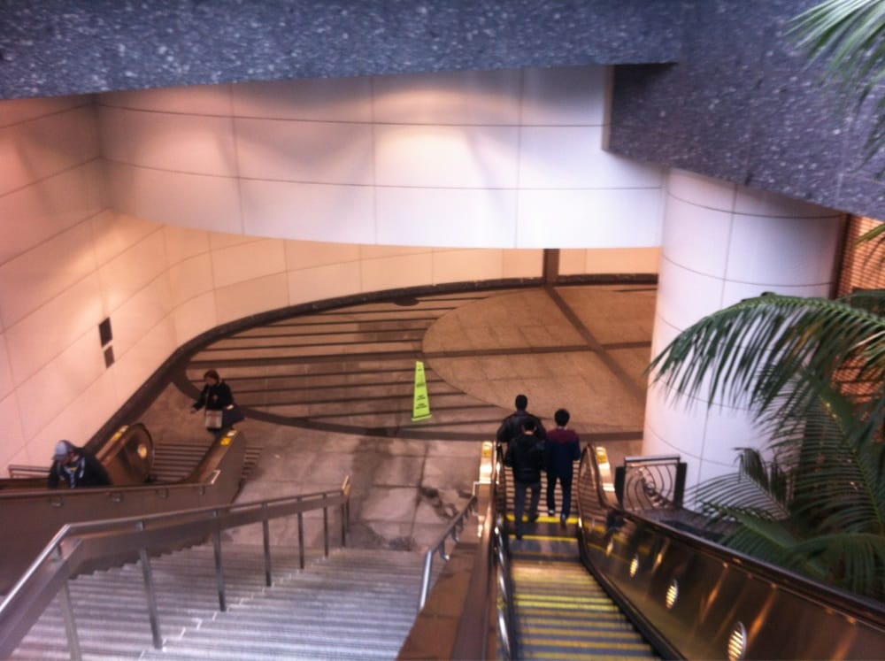 Vermont / Sunset Red Line Station - 18 Photos & 10 Reviews - Public ...