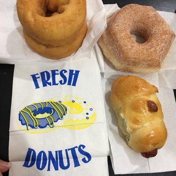 Donut Palace - (New) 10 Reviews - Donuts - 912 Pacific Ave, Downtown ...