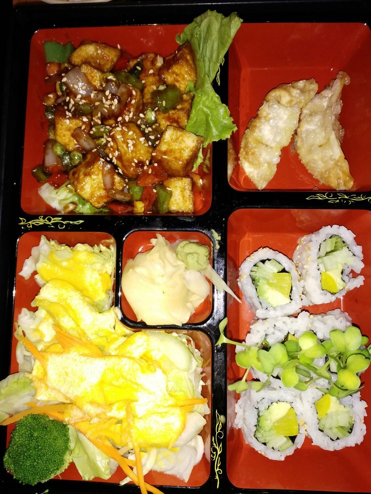 Mio Sushi Hawthorne - 17 Photos & 134 Reviews - Sushi Bars - 3962 SE ...