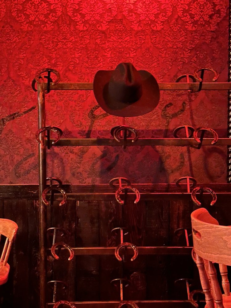 The Showdown, Portland | Roadtrippers