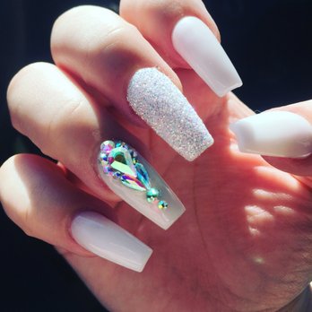 We Nails - 536 Photos & 199 Reviews - Waxing - 8654 Lindley Ave ...