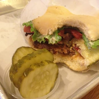TrueBurger - 716 Photos & 1502 Reviews - Burgers - 146 Grand Ave ...
