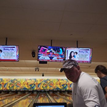 SpareZ - 155 Photos & 99 Reviews - Bowling - 5325 S University Dr ...