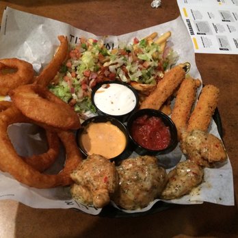 Buffalo Wild Wings - 209 Photos & 266 Reviews - Sports Bars - 4280 ...