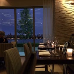 HAVEN Riverfront Restaurant and Bar Dress Code