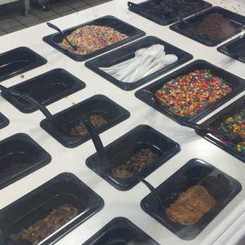 Carvel - 62 Photos & 43 Reviews - Ice Cream & Frozen Yogurt - 9360 W ...