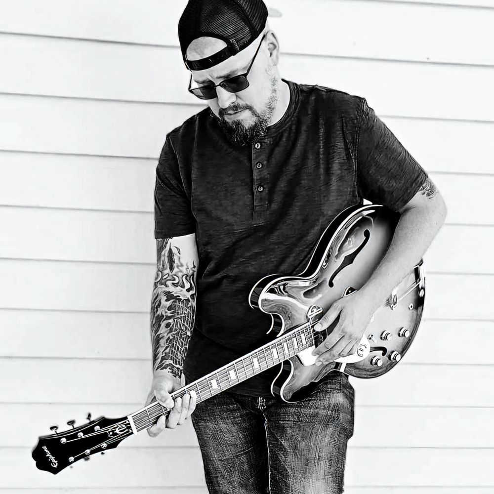 Tim Sutton Music, Lima | Roadtrippers