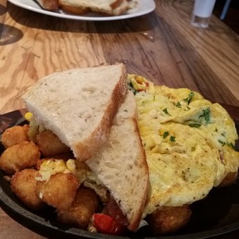 Cafeteria 15L - 1612 Photos & 1295 Reviews - American (Traditional ...