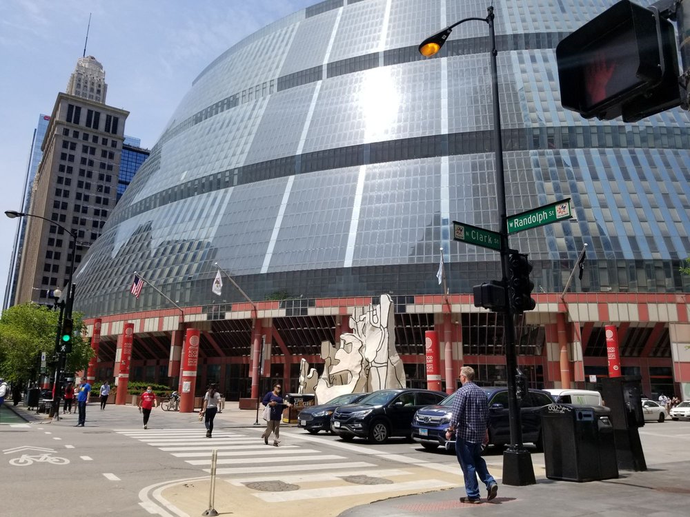 James R Thompson Center, Chicago | Roadtrippers