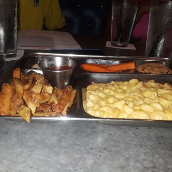 State Fare Kitchen & Bar - 906 Photos & 468 Reviews - Southern - 947 ...