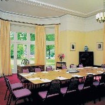 Ashburne Hall - University Housing - Old Hall Ln, Fallowfield ...