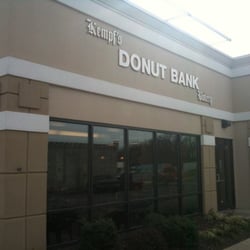 Donut Bank Bakery and Coffee Shop - Donuts - 2128 N 1st Ave, Evansville ...