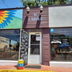 11 Chicks - 62 Photos & 47 Reviews - Venezuelan - 199 Dr Mlk Jr St N ...