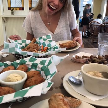 Hominy Grill - 1690 Photos & 1840 Reviews - Southern - 207 Rutledge Ave ...