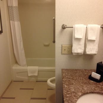 Hampton Inn Shelton - 35 Photos & 30 Reviews - Hotels - 695 Bridgeport ...