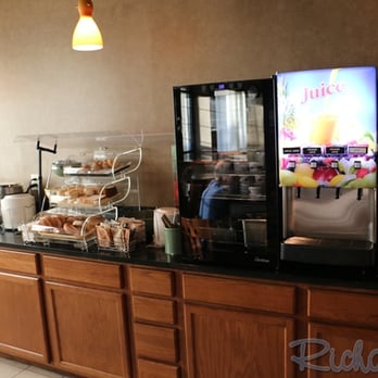 Quality Inn & Suites Hanes Mall - 26 Photos & 19 Reviews - Hotels ...