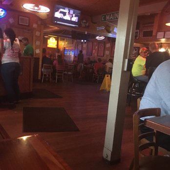 Roosters Restaurant & Bar - 84 Photos & 68 Reviews - Chicken Wings ...