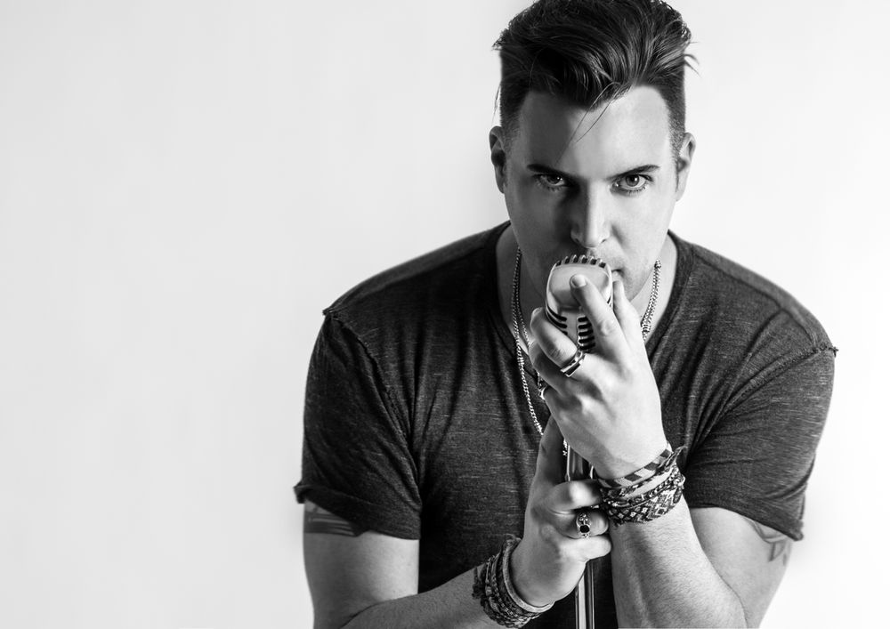 Frankie Moreno - 13 Photos & 21 Reviews - Musicians - Las Vegas, NV - Yelp