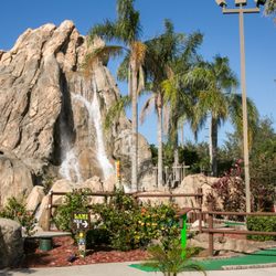 Hawaiian Rumble Adventure Golf - 67 Photos & 48 Reviews - Mini Golf ...