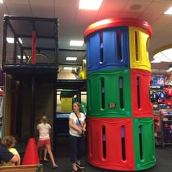 Scheels - 38 Photos & 31 Reviews - Sporting Goods - 3801 S MacArthur ...