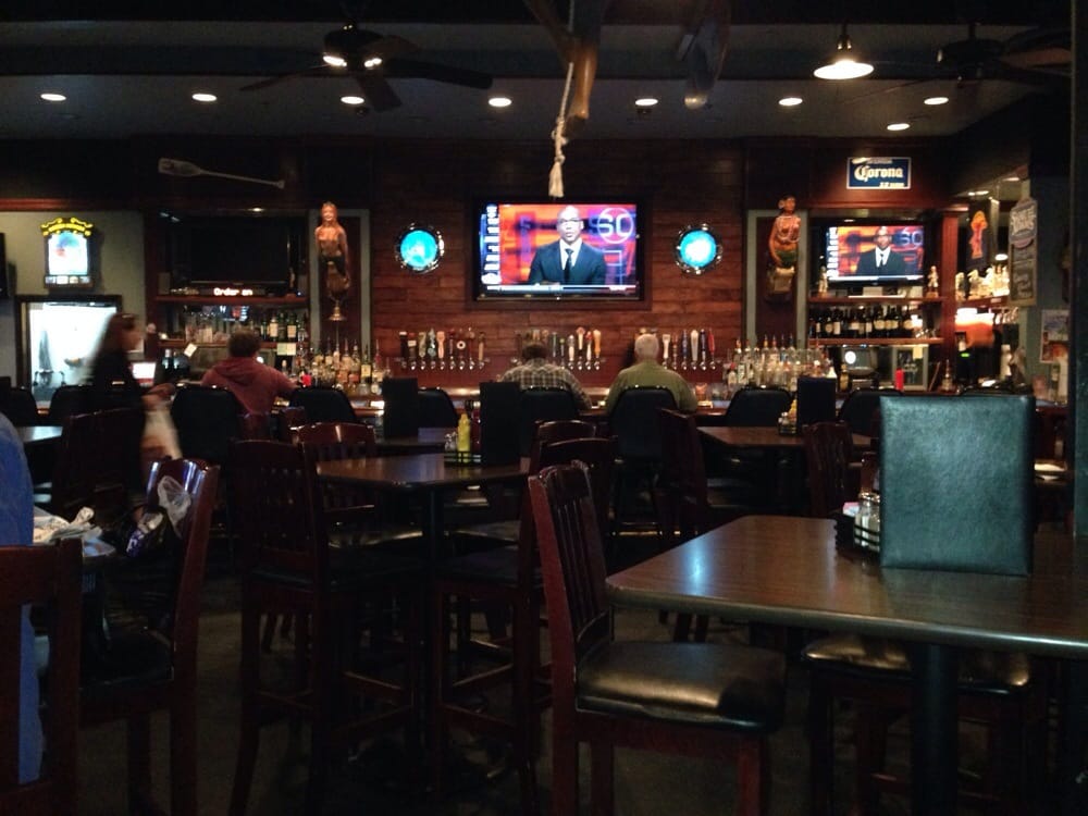 Flowing Tide Pub 1 - 77 Photos & 148 Reviews - Sports Bars - 10580 N ...