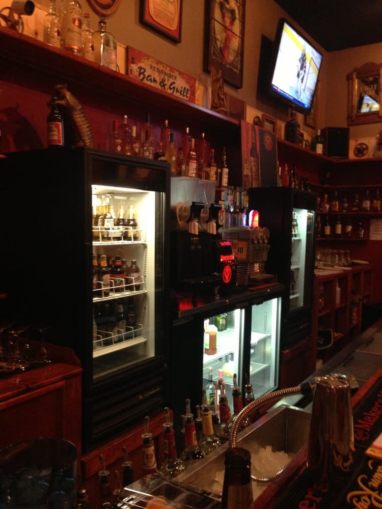 Capital Pizza - 53 Photos & 98 Reviews - Pizza - 2705 26th St, Lubbock ...