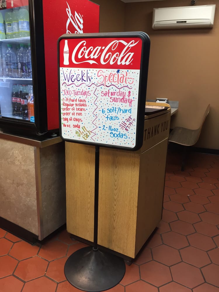 Taco Boy - 11 Photos & 41 Reviews - Mexican - 3475 Plainfield Ave NE ...