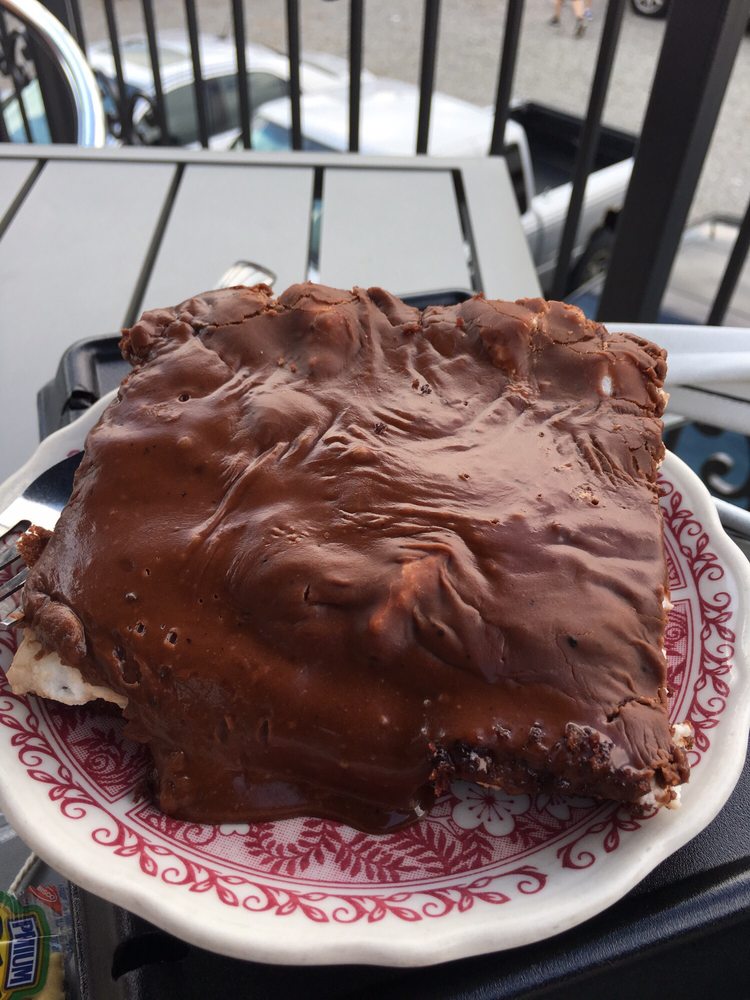 North Main Cafe - 25 Photos & 15 Reviews - Cafes - 108 N Main St, Mount ...