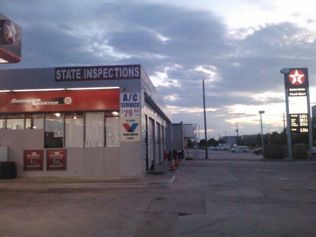 Texaco Classic Food & Gas Mart - Convenience Stores - 10941 Harry Hines ...