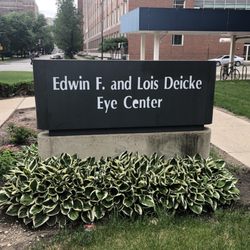 University of Illinois Medical Center At Chicago Eye Center ...