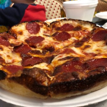 Matthew’s Pizza - Order Food Online - 265 Photos & 423 Reviews - Pizza ...
