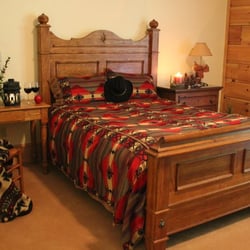 House Mountain Inn - 41 Photos & 11 Reviews - Bed & Breakfast - 455 ...