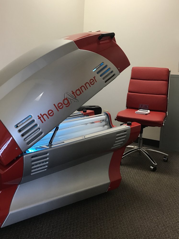 Tanfastic Tanning Salon - Tanning Beds - 13715 W Capitol Dr, Brookfield ...