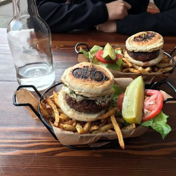 Diablo Burger - 445 Photos & 859 Reviews - Burgers - 120 N Leroux St ...