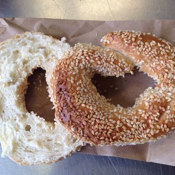 Fairmount Bagel - 345 Photos & 490 Reviews - Bagels - 74 Avenue ...
