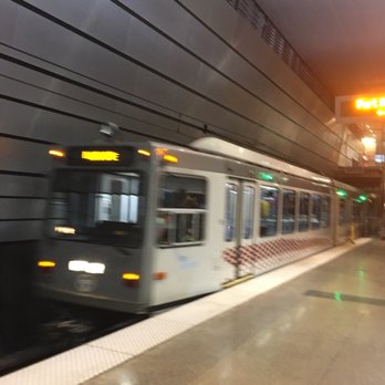 Port Authority “T” Stadium Station - Trains - 500-566 Allegheny Ave ...