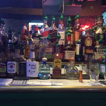 Shamrock Club - 80 Photos & 133 Reviews - American (New) - 210 W Kinzie ...