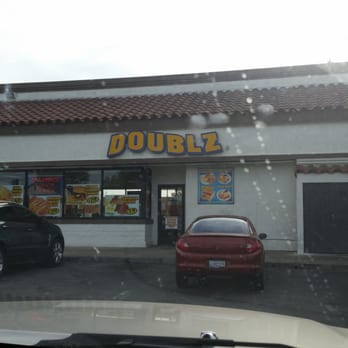 Doublz - 86 Photos & 128 Reviews - Burgers - 15100 Paramount Blvd ...