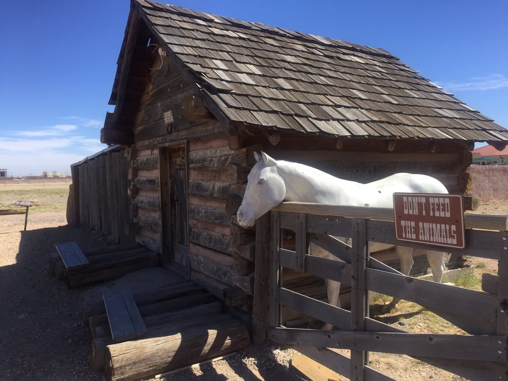 Old Fort Bliss Replica - 22 Photos - Landmarks & Historical Buildings ...