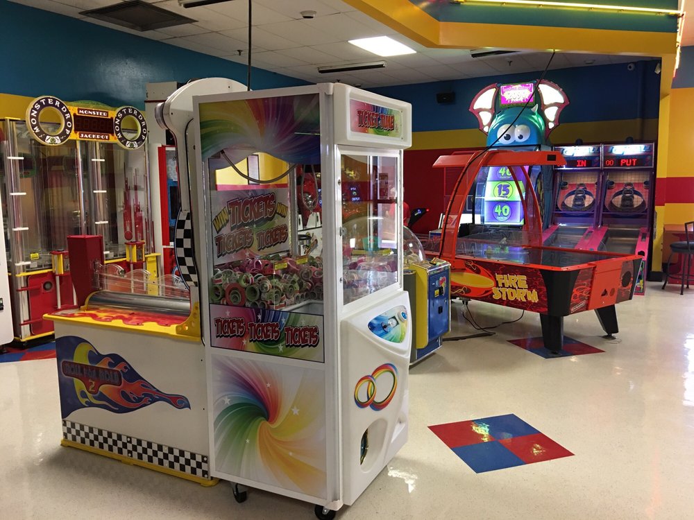 Tangi Lanes - 11 Photos - Bowling - 1612 W Thomas St, Hammond, LA ...