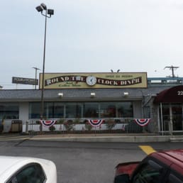 Round The Clock Diner - 33 Photos & 99 Reviews - Diners - 222 Arsenal ...
