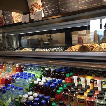 Williams Fresh Cafe - 77 Photos & 19 Reviews - Cafes - 47 Discovery ...