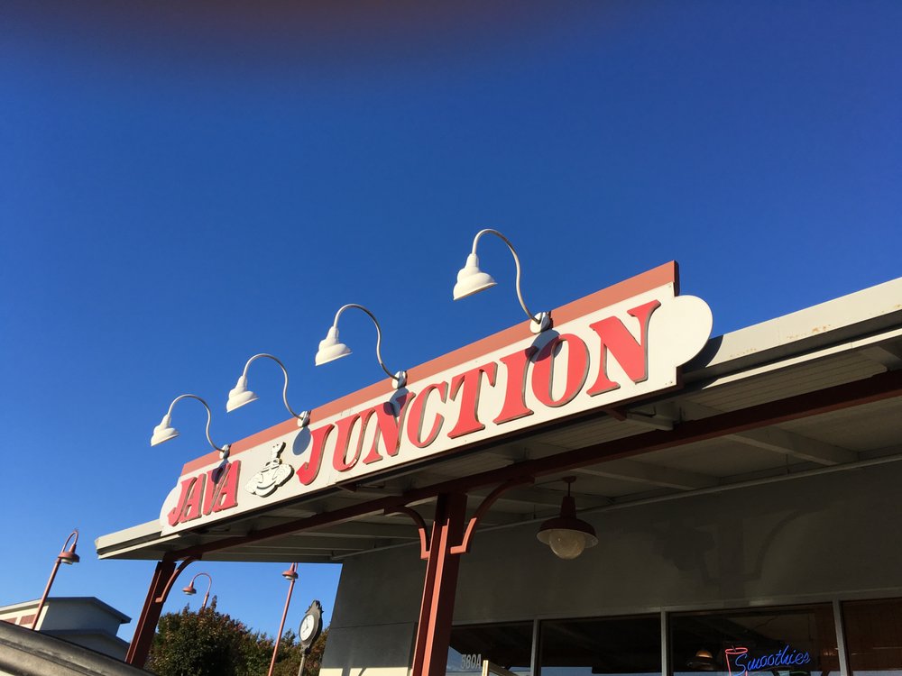 Java Junction - 28 Photos & 113 Reviews - Coffee & Tea - 580 River St ...