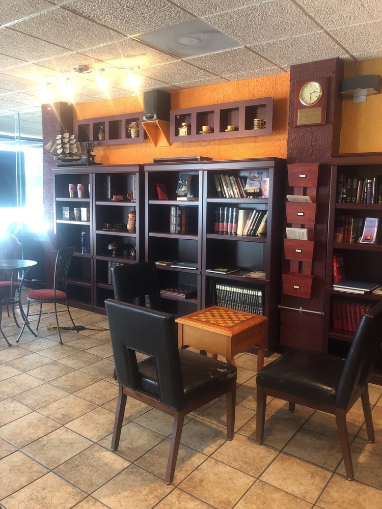 Paramount Coffee Shop & Books - 14 Photos & 20 Reviews - Coffee & Tea ...